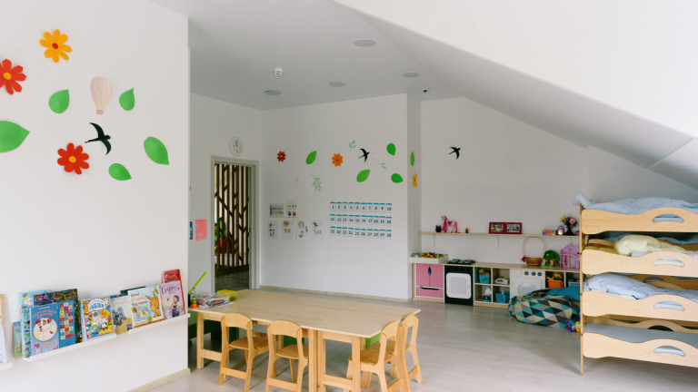【育児時間外労働制限6つのポイント】小学校入学前の子を養育する労働者へ対する残業時間制限について解説! トーワ社会保険労務士・fp事務所
